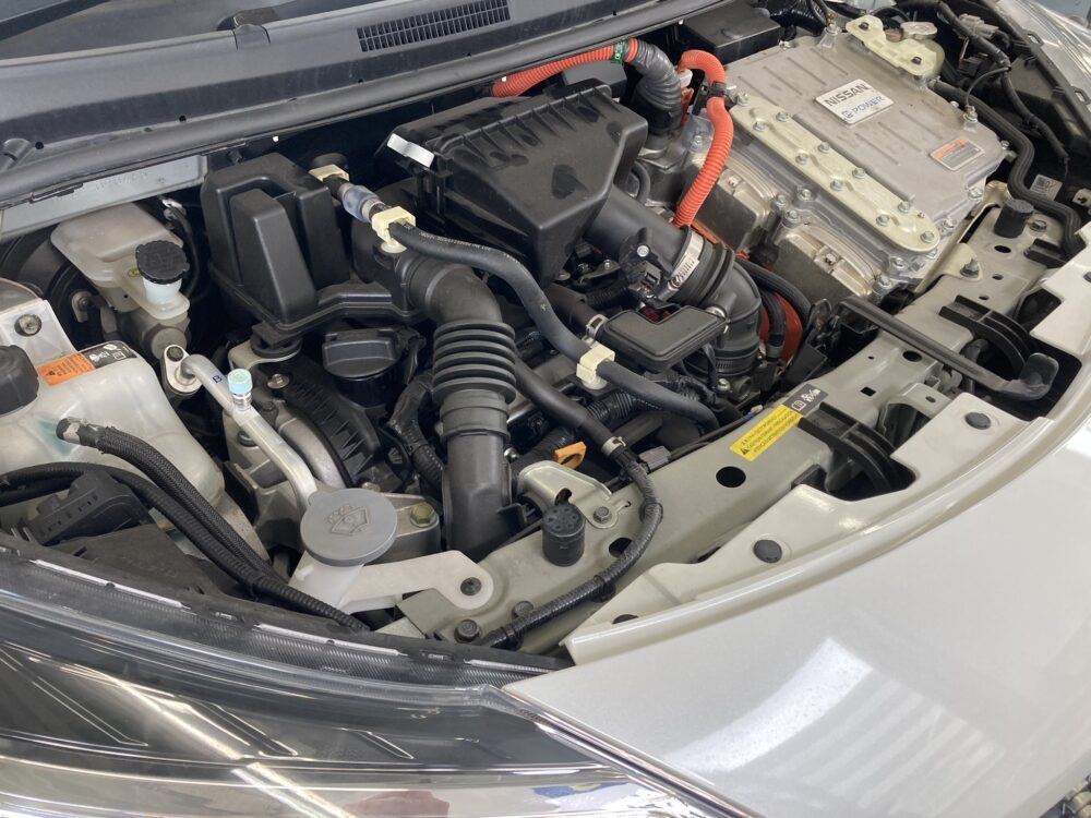 【E12型ノートe-POWERのバッテリー交換まとめ！】費用やおすすめ、交換方法やリセット手順