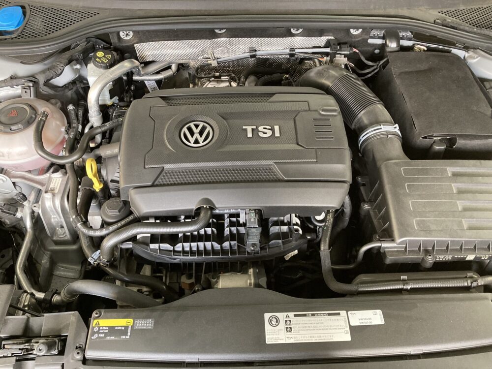 【VWアルテオン(3H7)のバッテリー交換まとめ！】費用やおすすめ、交換方法やリセット手順
